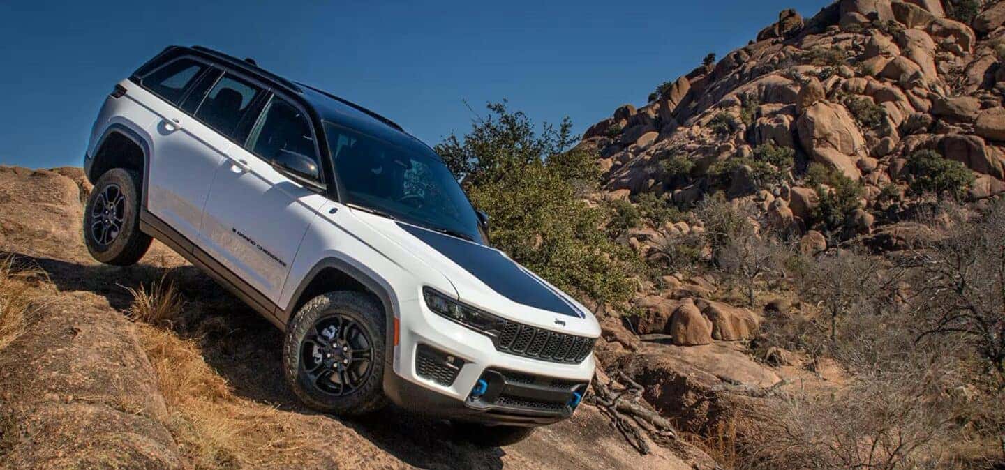 The 5 Coolest Features of the 2025 Jeep Grand Cherokee